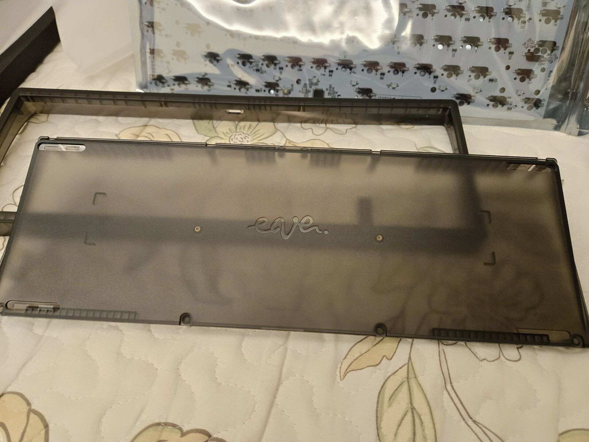 Swagkeys Eave65，1000台幣的單模套件，非常優秀的素質，帶點復古感的好鍵盤，塑膠65配列的強者。 - gpgp9988的創作 ...